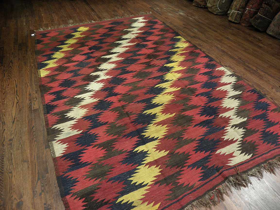 Bazar Oriental Rugs - Metropolitancarpet.com: Vintage Yuruk Rug 6'4'' X ...